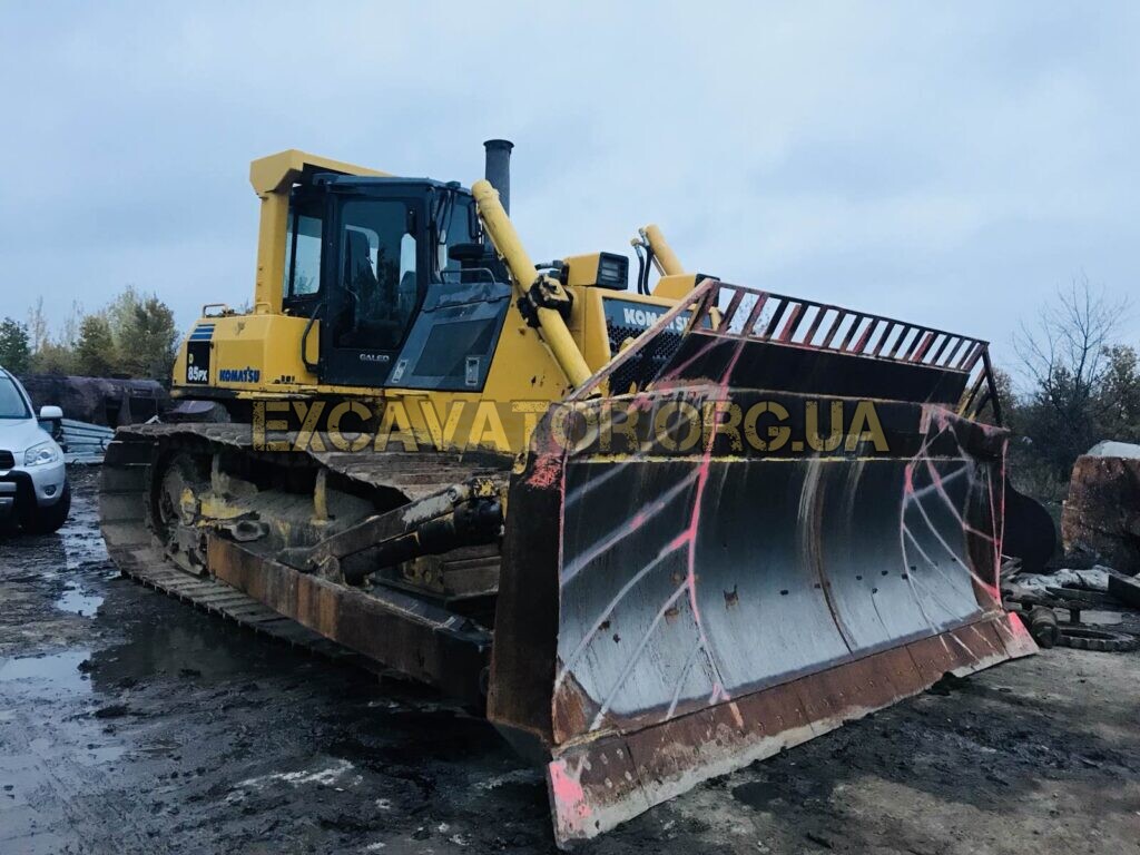 Бульдозер KOMATSU D85 PX-15 - оренда і послуги в Україні, Києві